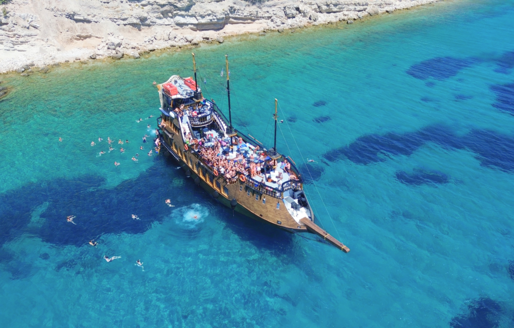 About Captain Morgan: PirateThemed Cruise Experience